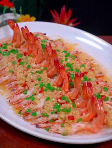 蒜蓉粉丝蒸开边虾怎么做_蒜蓉粉丝蒸开边虾蒸多久-第2张图片-山城妙识 蒜蓉粉丝蒸开边虾怎么做_蒜蓉粉丝蒸开边虾蒸多久-第2张图片-山城妙识