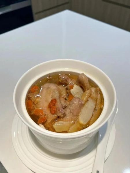 滋阴补肾汤谱大全_哪些汤最养肾-第1张图片-山城妙识