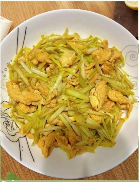 鸡蛋炒菜怎么炒才嫩_鸡蛋炒菜的家常做法-第1张图片-山城妙识 鸡蛋炒菜怎么炒才嫩_鸡蛋炒菜的家常做法-第1张图片-山城妙识