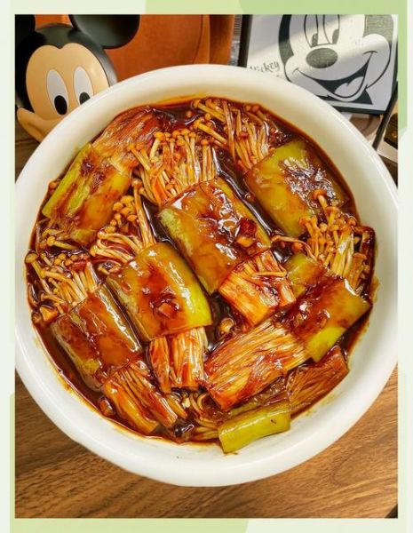 青椒炒金针菇怎么炒才好吃_青椒炒金针菇的家常做法窍门-第3张图片-山城妙识