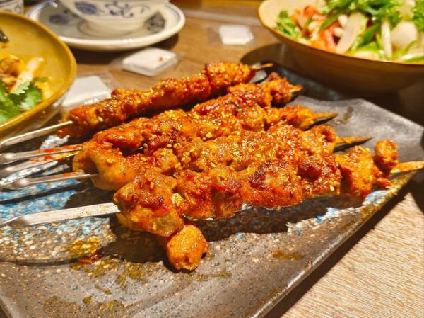 烤羊肉串图片大全高清图片_如何挑选最诱人的烤串图-第2张图片-山城妙识