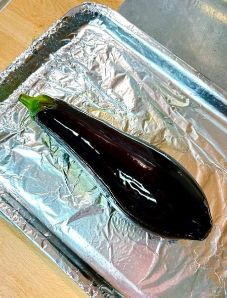 烤茄子烤箱温度和时间_烤茄子烤箱做法步骤-第1张图片-山城妙识