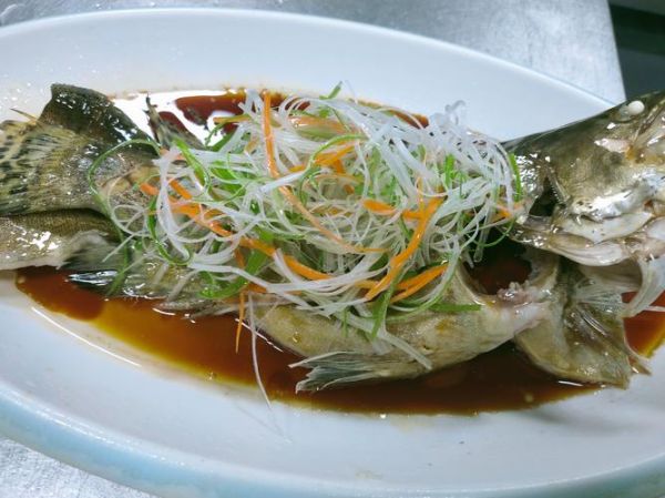 桂花鱼红烧还是清蒸好_清蒸桂花鱼做法-第1张图片-山城妙识 桂花鱼红烧还是清蒸好_清蒸桂花鱼做法-第1张图片-山城妙识