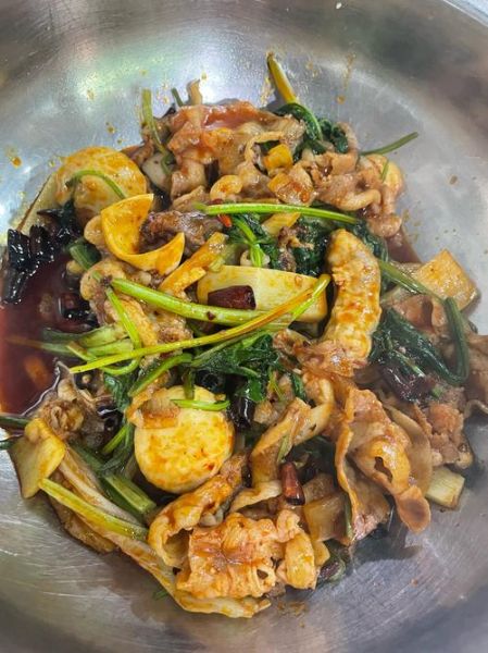 麻辣香锅是谁_麻辣香锅真名是什么-第3张图片-山城妙识