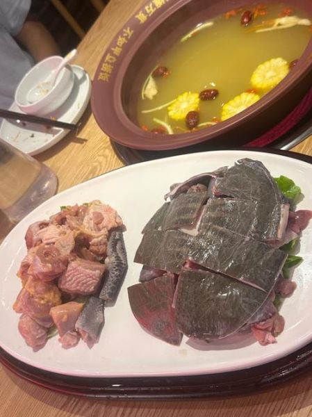 霸王别鸡汤怎么做_霸王别鸡汤正宗做法-第1张图片-山城妙识