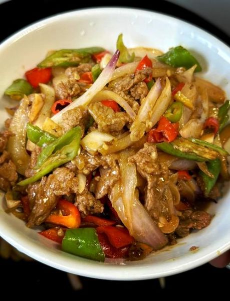 牛肉炒洋葱怎么炒才嫩_牛肉炒洋葱需要焯水吗-第1张图片-山城妙识 牛肉炒洋葱怎么炒才嫩_牛肉炒洋葱需要焯水吗-第1张图片-山城妙识