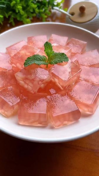 桃子果冻怎么做_桃子果冻做法窍门-第2张图片-山城妙识 桃子果冻怎么做_桃子果冻做法窍门-第2张图片-山城妙识