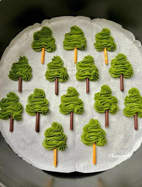 抹茶曲奇怎么做_抹茶曲奇配方比例-第1张图片-山城妙识