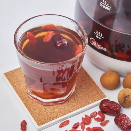 枸杞和什么泡茶最好_枸杞搭配什么泡茶最养生-第2张图片-山城妙识
