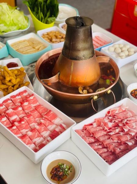 涮羊肉哪个部位最好吃_涮羊肉最嫩的部位是哪里-第3张图片-山城妙识 涮羊肉哪个部位最好吃_涮羊肉最嫩的部位是哪里-第3张图片-山城妙识