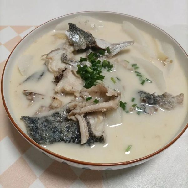 财鱼汤怎么做好吃_财鱼汤去腥技巧-第1张图片-山城妙识 财鱼汤怎么做好吃_财鱼汤去腥技巧-第1张图片-山城妙识