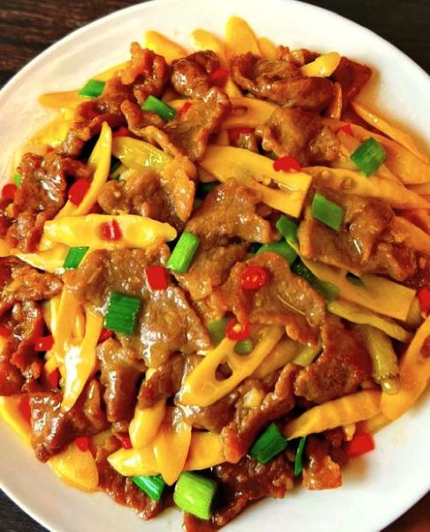 鲜笋怎么做好吃_鲜笋炒肉的做法步骤-第2张图片-山城妙识 鲜笋怎么做好吃_鲜笋炒肉的做法步骤-第2张图片-山城妙识