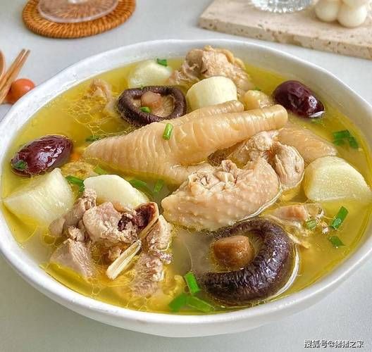 滋补鸡汤怎么炖好喝_鸡汤炖多久最营养-第3张图片-山城妙识