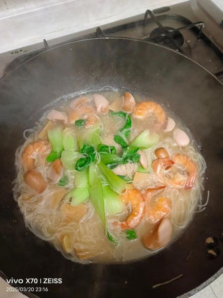 海鲜炒面怎么做_海鲜炒面家常做法-第3张图片-山城妙识