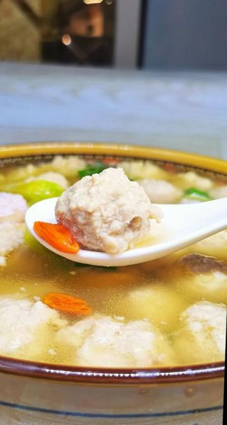 肉圆子怎么做好吃_肉圆子怎么做才嫩弹-第1张图片-山城妙识