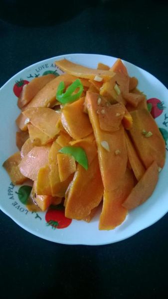 素炒胡萝卜片怎么做_素炒胡萝卜片热量高吗-第1张图片-山城妙识