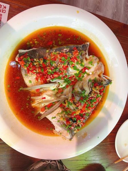 蒸鱼头怎么蒸才鲜嫩_蒸鱼头去腥的窍门-第1张图片-山城妙识 蒸鱼头怎么蒸才鲜嫩_蒸鱼头去腥的窍门-第1张图片-山城妙识