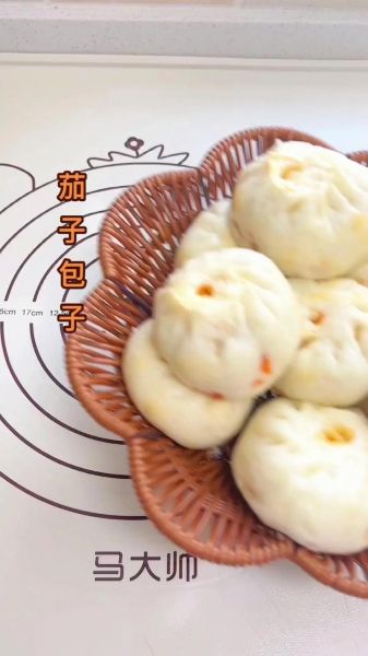 香辣茄子包子怎么做_香辣茄子包子馅怎么调-第1张图片-山城妙识 香辣茄子包子怎么做_香辣茄子包子馅怎么调-第1张图片-山城妙识