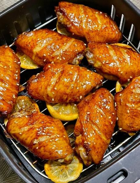 烤箱锡纸烤鸡翅家常做法_鸡翅怎么烤才鲜嫩多汁-第3张图片-山城妙识