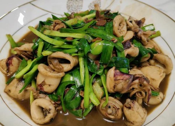 韭菜炒海兔子怎么做_海兔子炒韭菜要不要焯水-第2张图片-山城妙识