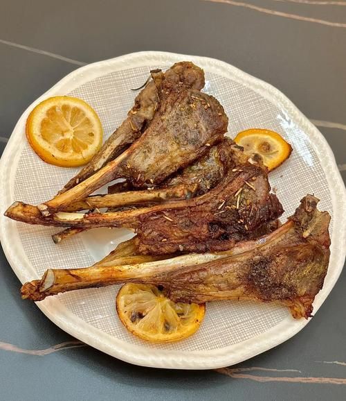 烤箱烤羊排怎么做_烤箱烤羊排配方-第1张图片-山城妙识