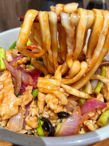 山西刀削面怎么做_山西过油肉正宗做法-第1张图片-山城妙识