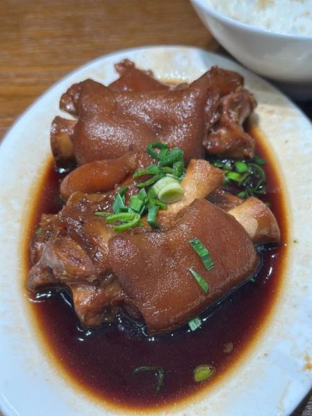 烀肘子怎么做好吃_烀肘子家常做法窍门-第3张图片-山城妙识