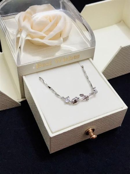 情人节送什么礼物给男朋友合适_实用又有意义的礼物推荐-第1张图片-山城妙识