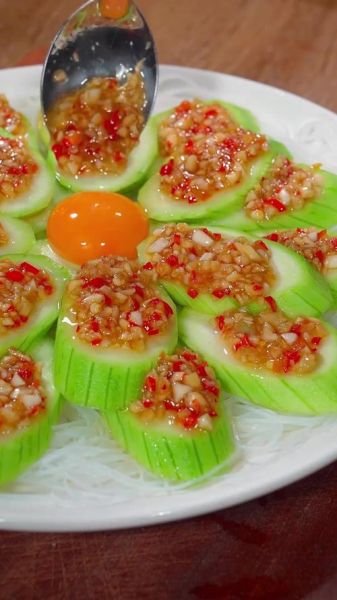 蒜蓉蒸丝瓜蒸几分钟_丝瓜蒸多久才熟-第2张图片-山城妙识