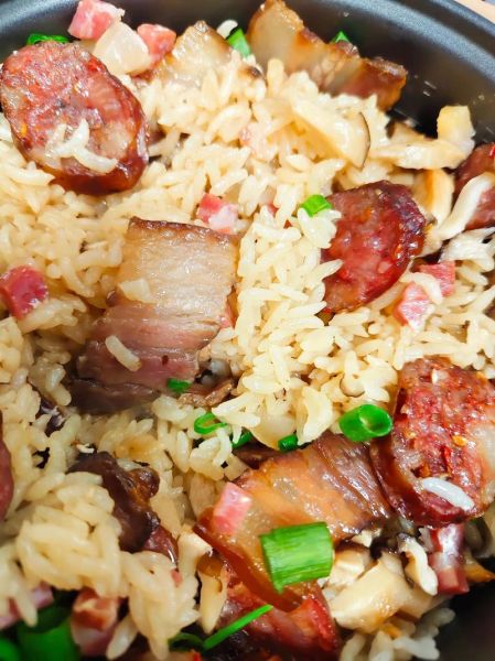 腊肉焖饭怎么做_腊肉焖饭用哪种米-第1张图片-山城妙识 腊肉焖饭怎么做_腊肉焖饭用哪种米-第1张图片-山城妙识