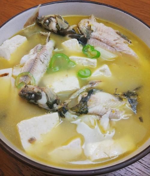 鲤鱼豆腐汤怎么做_家常做法窍门-第2张图片-山城妙识 鲤鱼豆腐汤怎么做_家常做法窍门-第2张图片-山城妙识