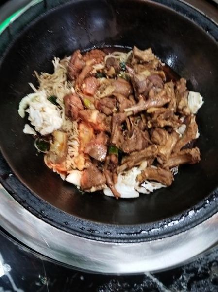 铁锅炖柴鸡怎么做_铁锅炖柴鸡正宗做法-第3张图片-山城妙识