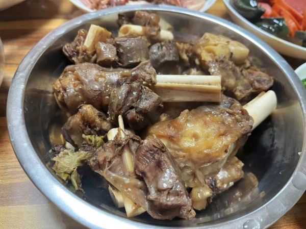羊骨头怎么炖好吃没腥味_羊骨头去腥技巧-第3张图片-山城妙识 羊骨头怎么炖好吃没腥味_羊骨头去腥技巧-第3张图片-山城妙识