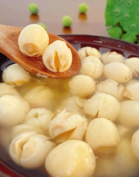 冰糖湘莲怎么做_冰糖湘莲功效与禁忌-第1张图片-山城妙识 冰糖湘莲怎么做_冰糖湘莲功效与禁忌-第1张图片-山城妙识