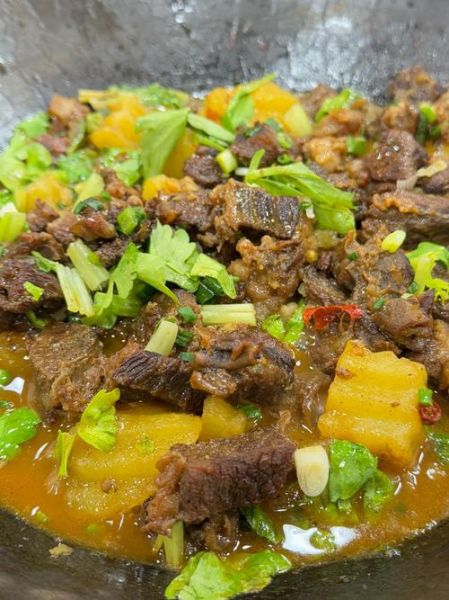 鲜牛肉怎么做好吃_家常鲜牛肉的做法大全-第1张图片-山城妙识 鲜牛肉怎么做好吃_家常鲜牛肉的做法大全-第1张图片-山城妙识