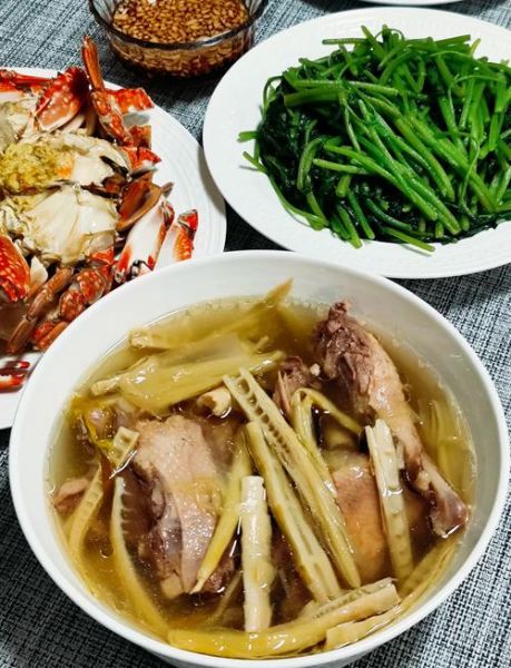 鸭子炖什么汤最滋补_老鸭汤搭配什么食材最好-第3张图片-山城妙识 鸭子炖什么汤最滋补_老鸭汤搭配什么食材最好-第3张图片-山城妙识