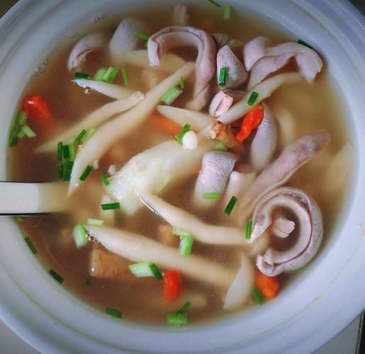 养胃猪肚汤怎么做_养胃猪肚汤适合什么人喝-第1张图片-山城妙识 养胃猪肚汤怎么做_养胃猪肚汤适合什么人喝-第1张图片-山城妙识