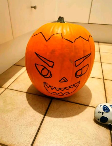 万圣节南瓜灯怎么做_南瓜灯雕刻技巧-第2张图片-山城妙识