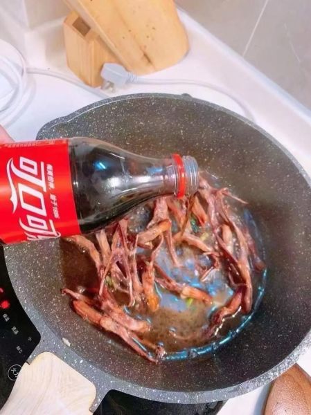 可乐鸭舌怎么做_可乐鸭舌的做法和步骤-第2张图片-山城妙识