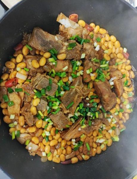 黄豆酱焖排骨怎么做_黄豆酱焖排骨要焯水吗-第3张图片-山城妙识