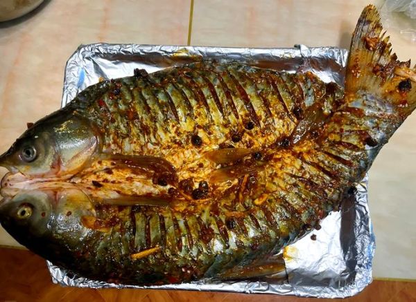 家庭烤箱烤鱼怎么做_烤箱烤鱼温度和时间-第1张图片-山城妙识