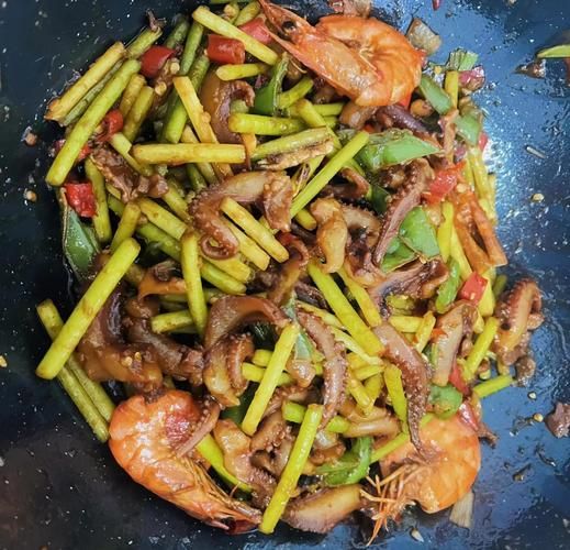 炒章鱼足怎么炒才嫩_章鱼足焯水几分钟-第1张图片-山城妙识