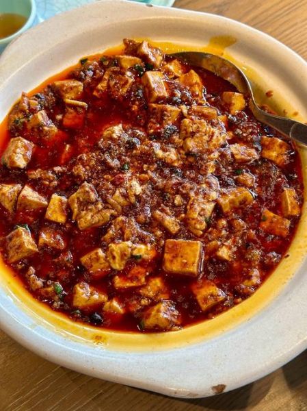 正宗麻婆豆腐怎么做_川菜回锅肉的家常做法-第2张图片-山城妙识