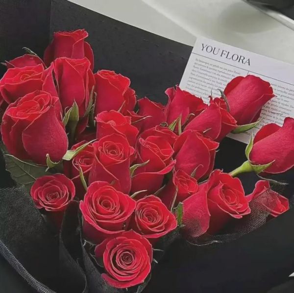 超漂亮的玫瑰花图片_如何拍出高级感-第1张图片-山城妙识