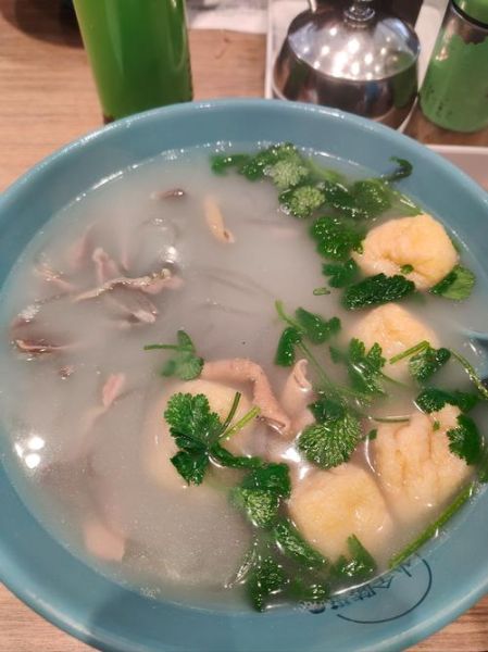 老鸭粉丝汤怎么熬_老鸭粉丝汤正宗配方-第1张图片-山城妙识 老鸭粉丝汤怎么熬_老鸭粉丝汤正宗配方-第1张图片-山城妙识