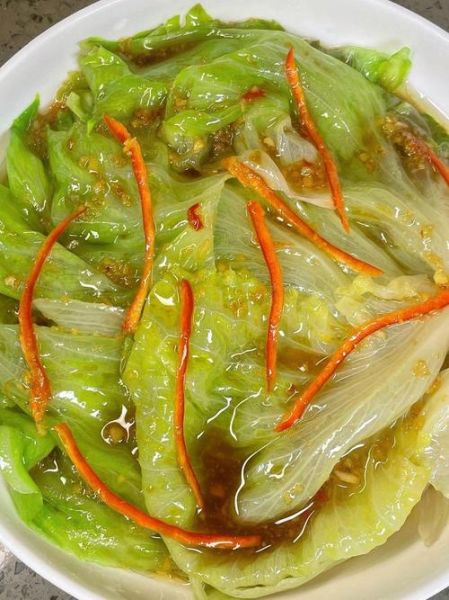 蒜泥生菜怎么炒才脆_蒜泥生菜焯水还是直接炒-第3张图片-山城妙识 蒜泥生菜怎么炒才脆_蒜泥生菜焯水还是直接炒-第3张图片-山城妙识