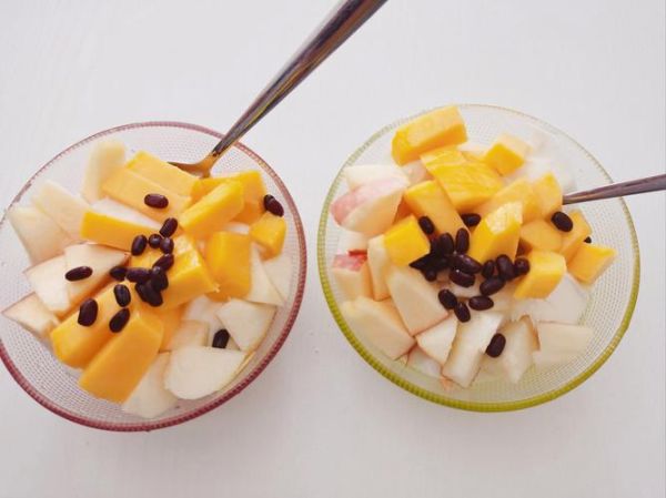自制酸奶水果捞怎么做_酸奶水果捞用什么酸奶好-第1张图片-山城妙识