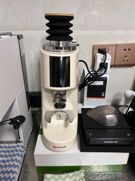 现磨咖啡机多少钱一台_家用商用价格差多少-第2张图片-山城妙识