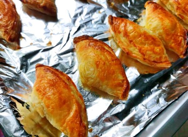 菠萝派的做法烤箱_烤箱烤多久-第2张图片-山城妙识