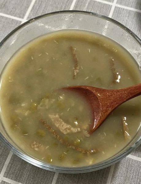 电饭锅煮绿豆汤需要多长时间_电饭锅绿豆汤多久能熟-第1张图片-山城妙识